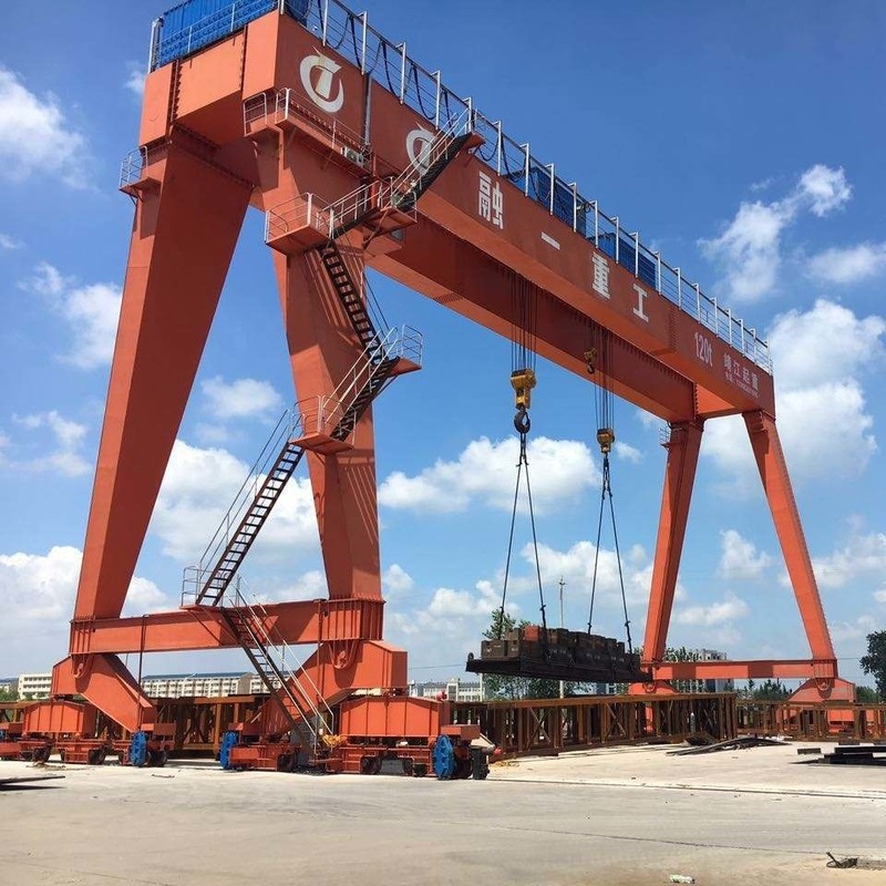 A3 - A5 Working Level 5 - 20t Double Gantry Crane , Rail Mounted Gantry ...