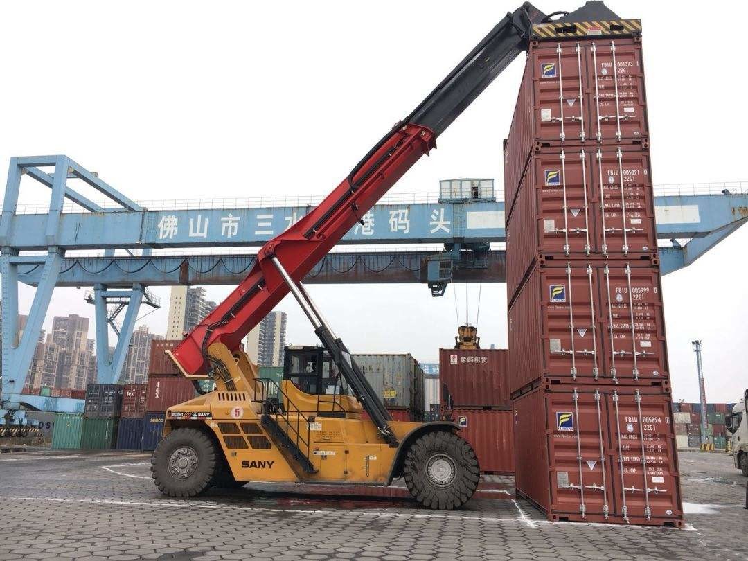 45T Telescopic Handler Container Reach Stacker For Loading Unloading